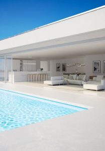 8 Ways You Can Improve Poolside Organisation - Barrier Reef Pools Perth