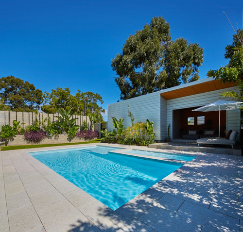 Resort 8.1m x 5.2m Alpine White Shimmer Coolbinia - Barrier Reef Pools ...