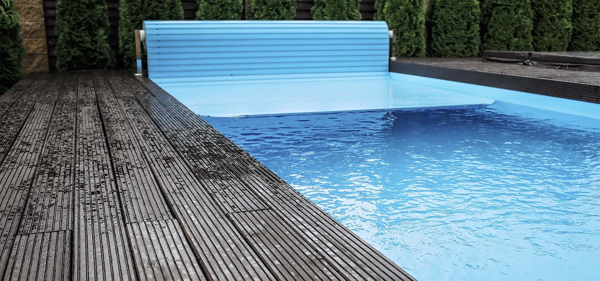 Why A Cover For Your Swimming Pool Is Important - Barrier Reef Pools Perth
